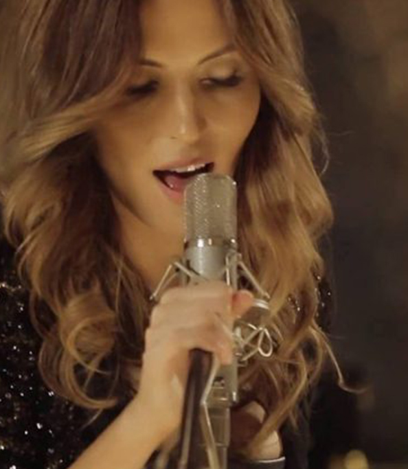 5 | Carol Curry - Oficial